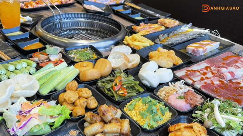 Menu Quá Đã BBQ - Bữa tiệc buffet lẩu nướng hấp dẫn ở Sài Gòn